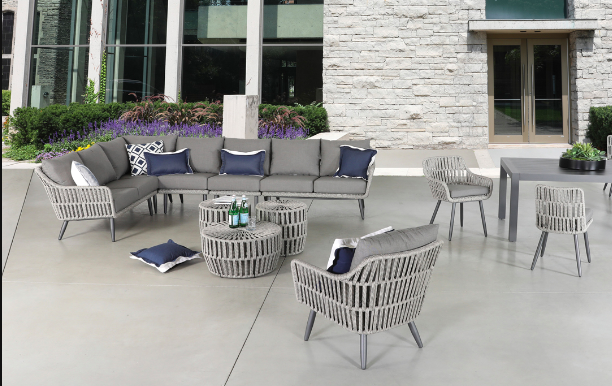 Maria Tomás – Indoor & Outdoor Living