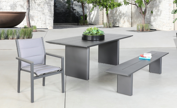 Maria Tomás – Indoor & Outdoor Living